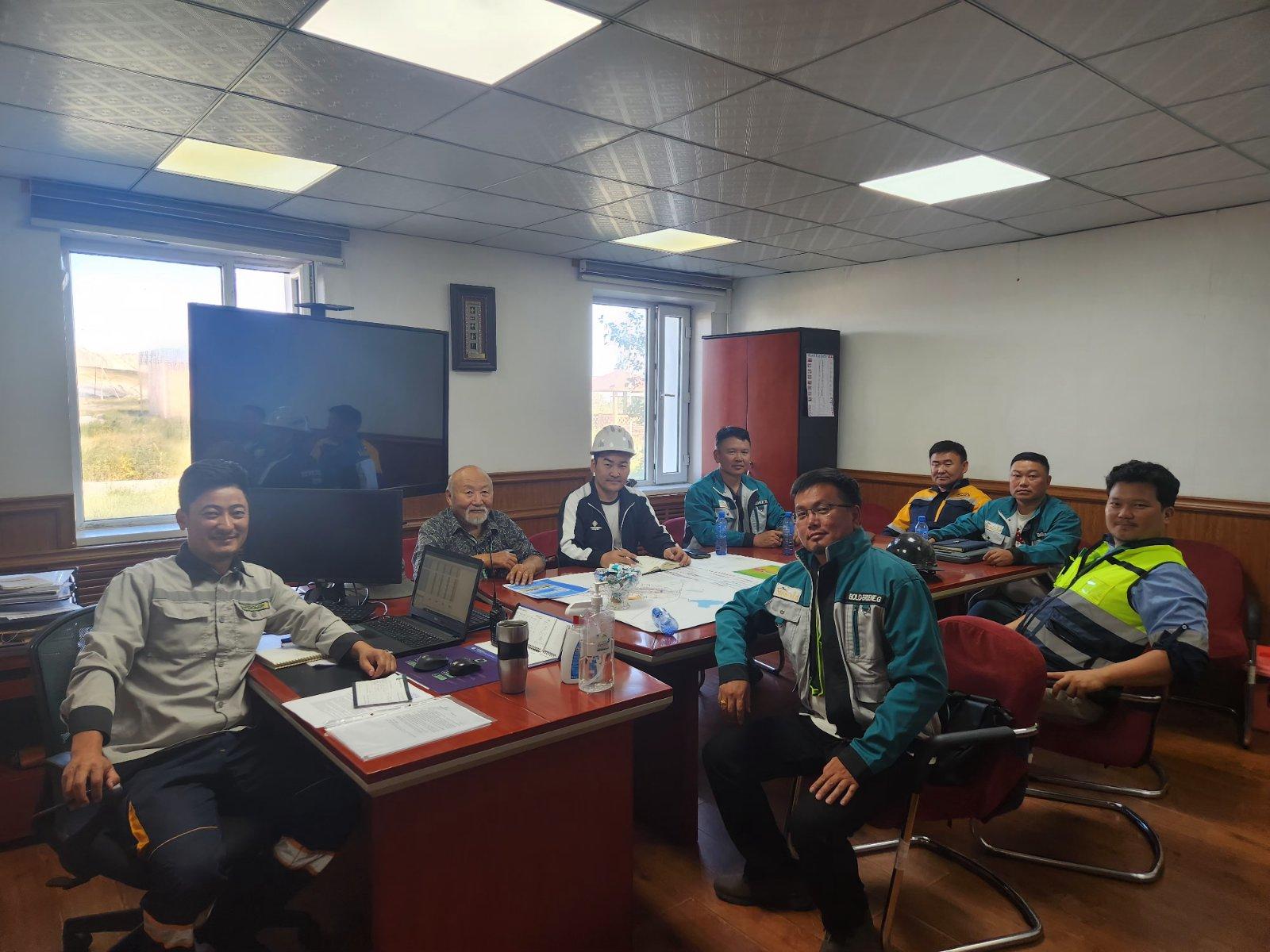 ЭРДЭНЭС МОНГОЛ ХХК